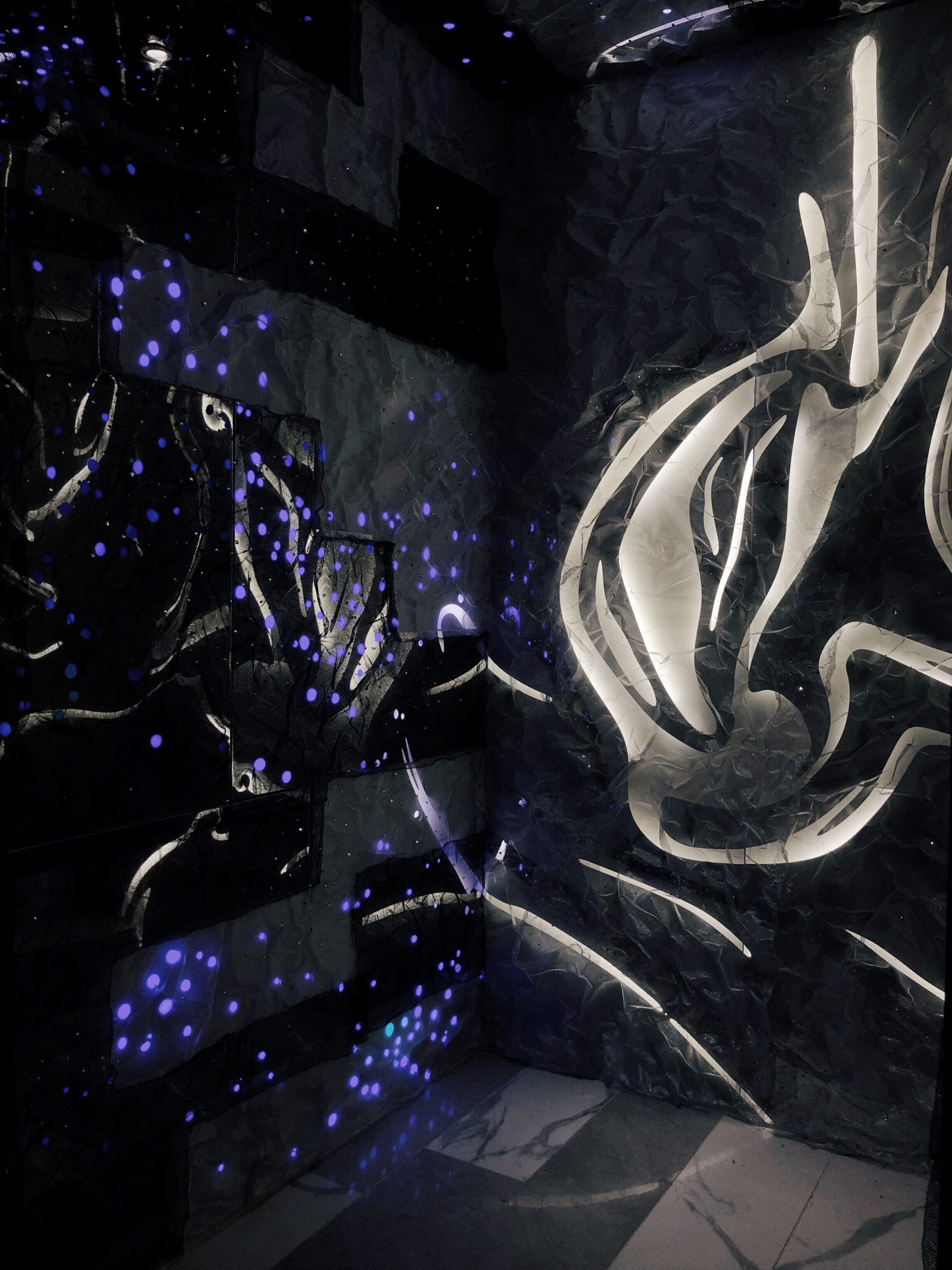 crystal cave – JUJUWANG